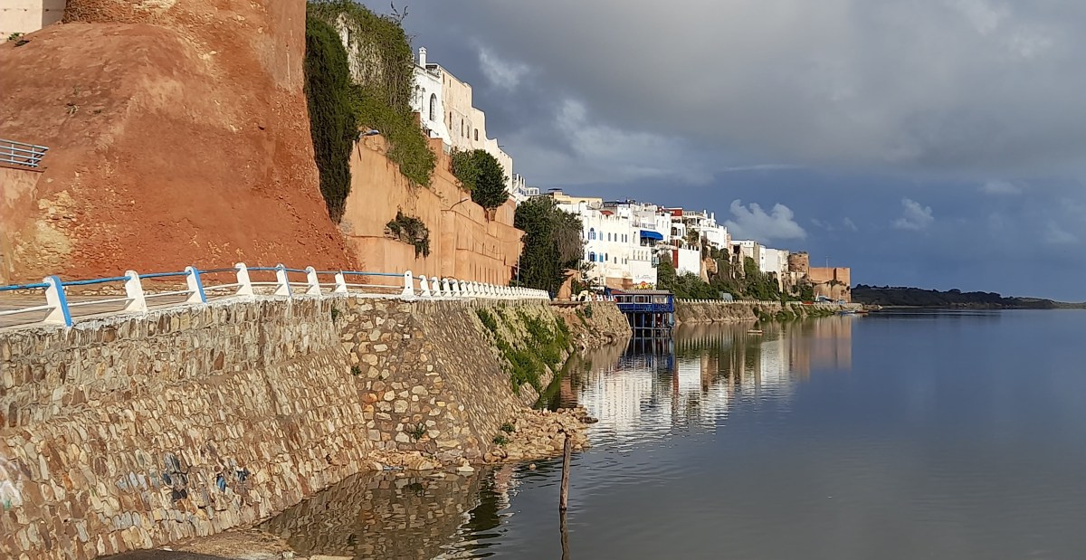 Aya y el dragón de Azmur – El zoco del escriba, de Alberto Mertah